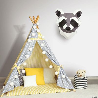 Roommates 3D Paper Trophy - Raccoon