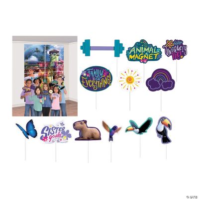 Disney’s Encanto Scene Setter with Photo Stick Props - 16 Pc ...