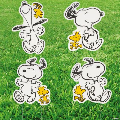 18 1/4" – 22 1/2" Peanuts® Snoopy & Woodstock Plastic Yard Signs - 4 Pc ...