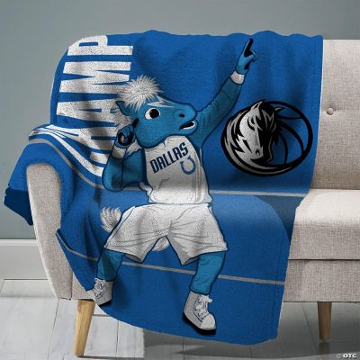 Sleep Squad Dallas Mavericks Champ 60” x 80” Raschel Plush Blanket ...