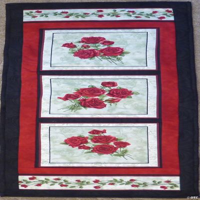Red Roses Table Runner 18x47 Handmade and Quilted Cotton Fabric ...