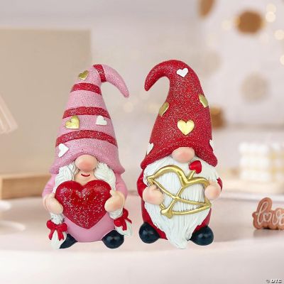 Valentines Gnomes, Resin Heart And Arrow Gnome Figurines