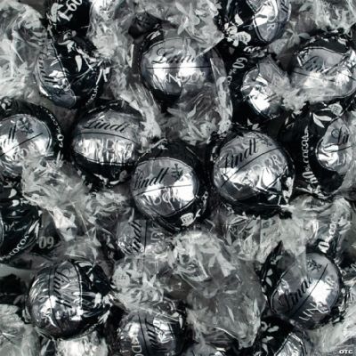54pcs Black Candy 60% Dark Chocolate Truffles (1.5lb or Approx. 54pcs ...