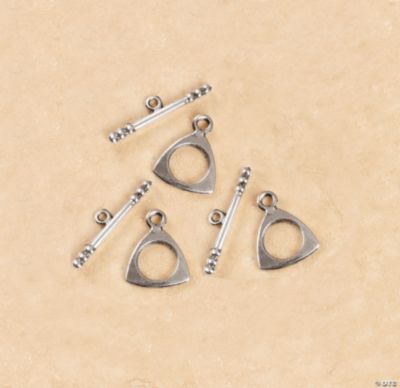 Silvertone Metal Triangle Toggle Clasps - Discontinued