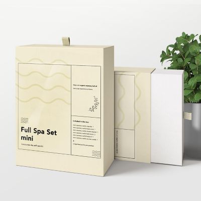 Avery Glossy Clear Square Labels, 8" x 8", 100 Labels
