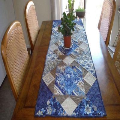 Marquis Indigo Table Runner Kit Pattern Top Binding 21 x 53 by Robert ...