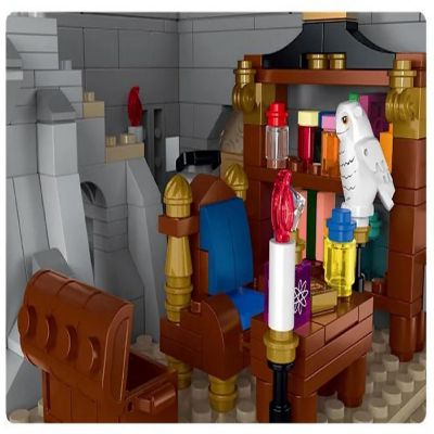 No-Name Unique Building Blocks Medieval Witch House and Box | Oriental ...