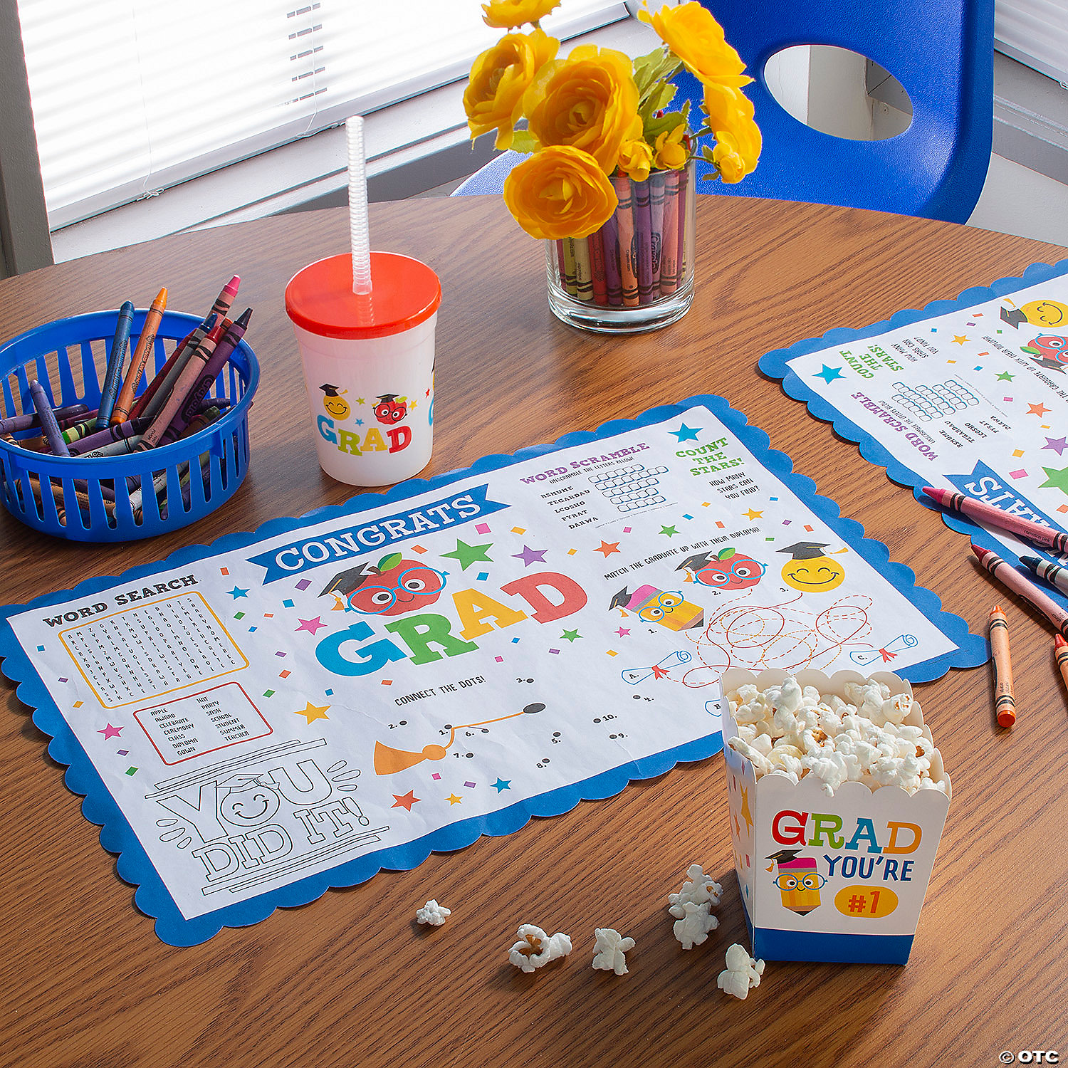 36 Pc. Elementary Graduation Snack Time Activity Kit for 12 | Oriental ...
