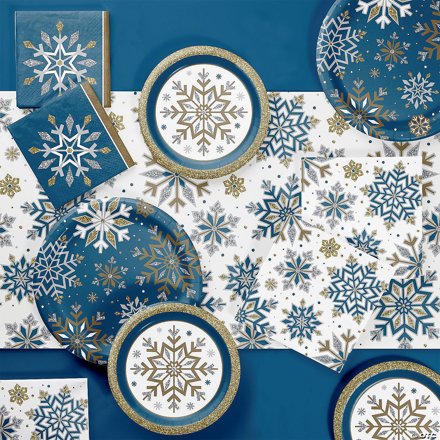 Creative Converting Whimsical Winter Christmas Tableware Set, Serves 8