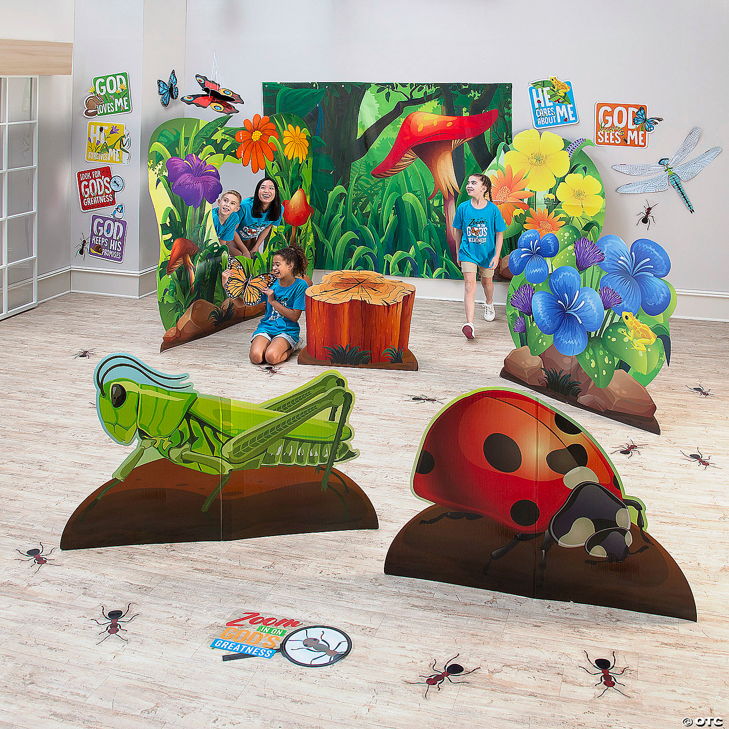 Zoom In VBS Multicolor Mega Decorating Kit – 24 Pc.